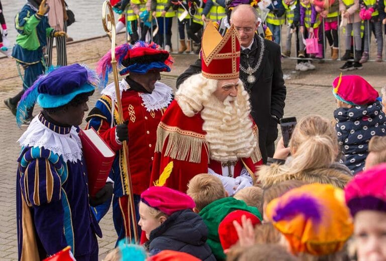 Sinterklaas en de Pieten: 17 verschillende functies van Piet